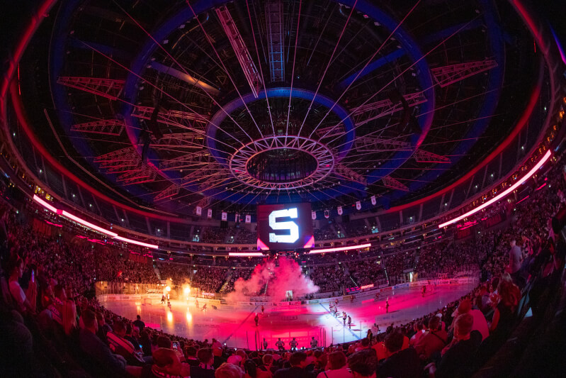 Nová multimediální kostka v O2 aréně